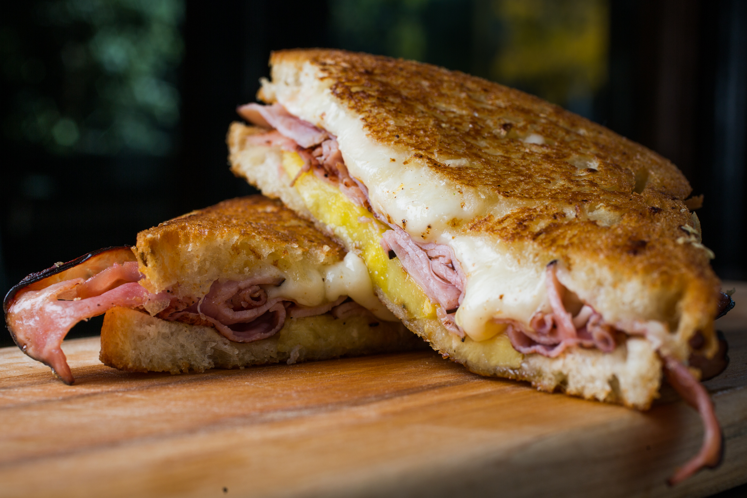L'Gros Luxe Brings You 30 Different Succulent Grilled Cheese Sandwiches ...